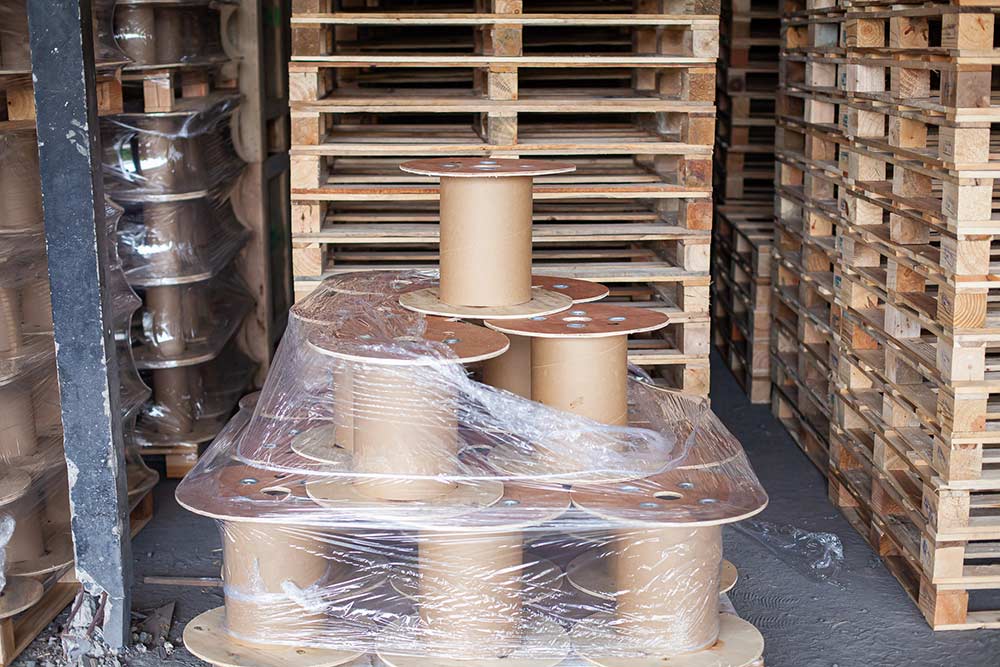 บริการจัดทำไม้พาเลท Wooden Pallet & Boxes - SRP Engineering Service